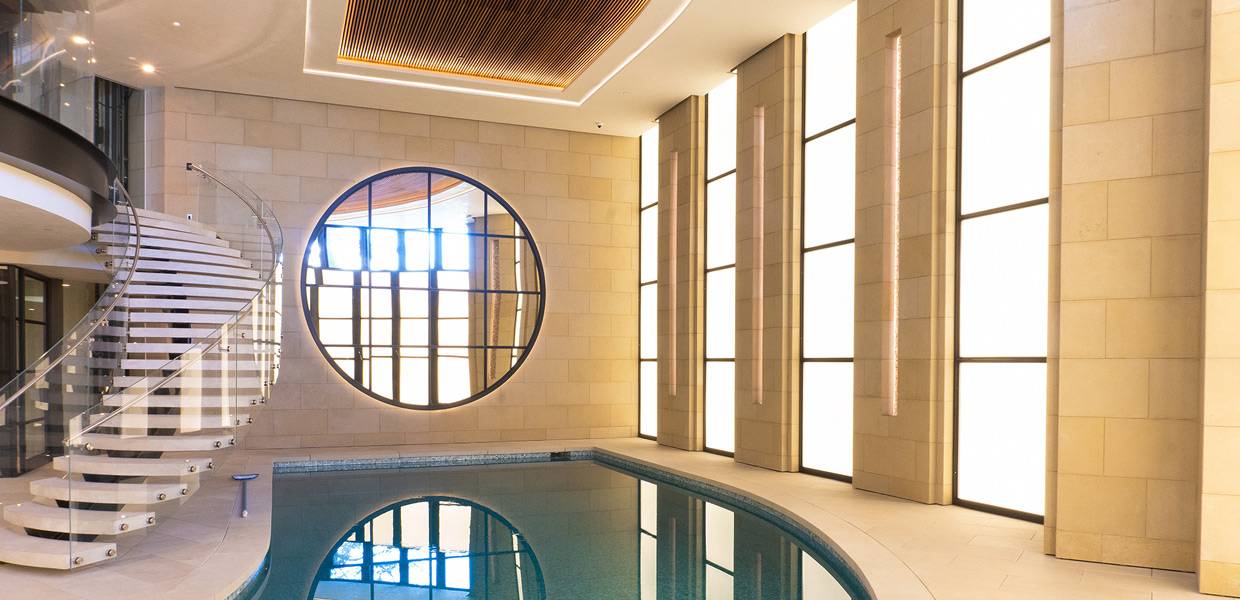 Utah Mega Mansion – Island Glass & Mirror